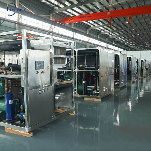 Icemedal 5 Tons Industrial Crystal Ice Cube Making Machine - Buy Ice ...